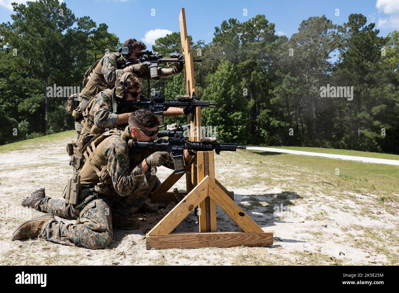 U.S. Marines with the Maritime Special Purpose Force (MSPF), 26th ...