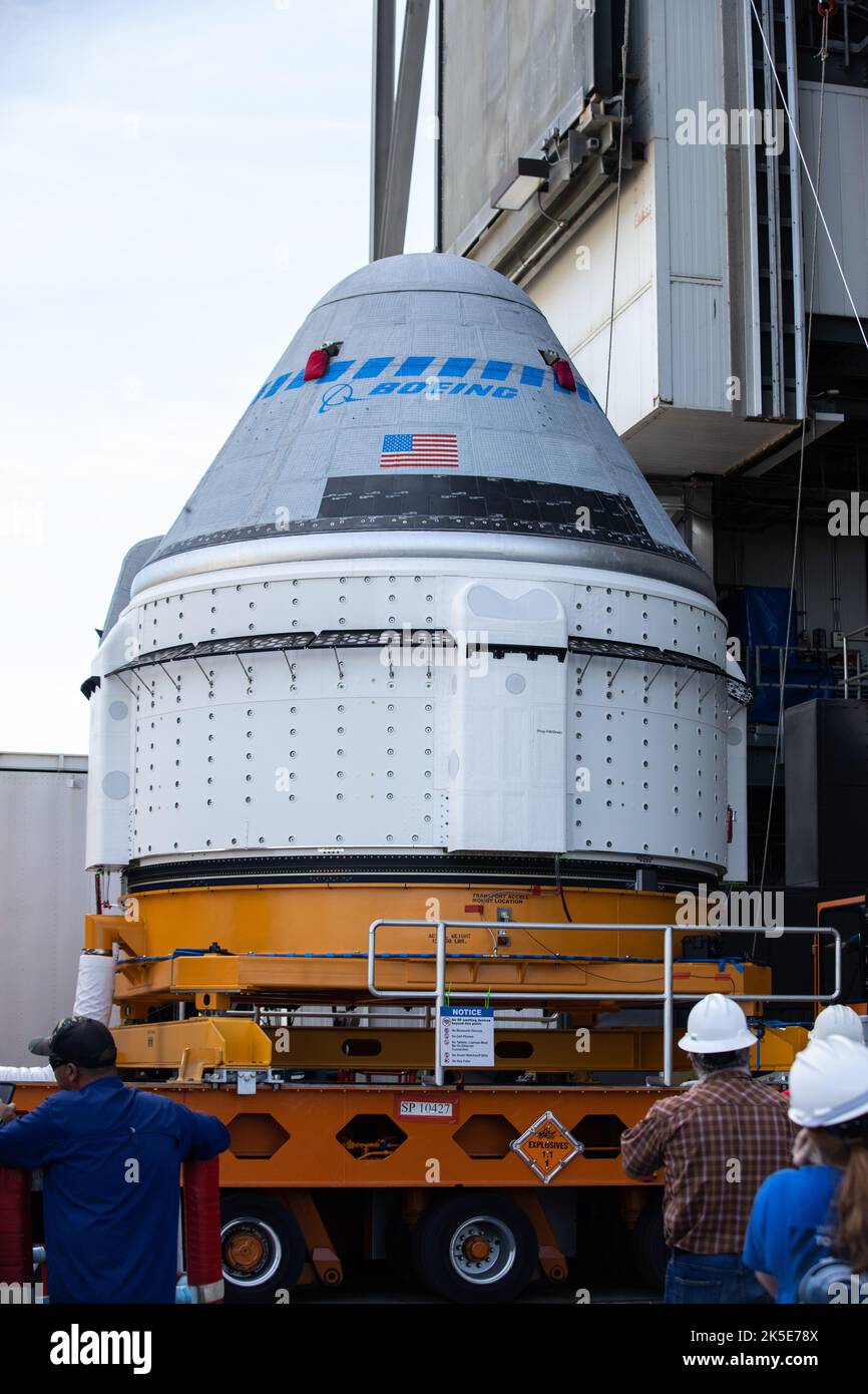 Boeing’s CST-100 Starliner spacecraft arrives at the Vertical ...