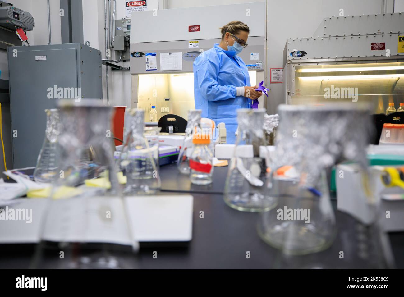 Kennedy Space Center Biomedical Scientist Yuliya Farris prepares the ...