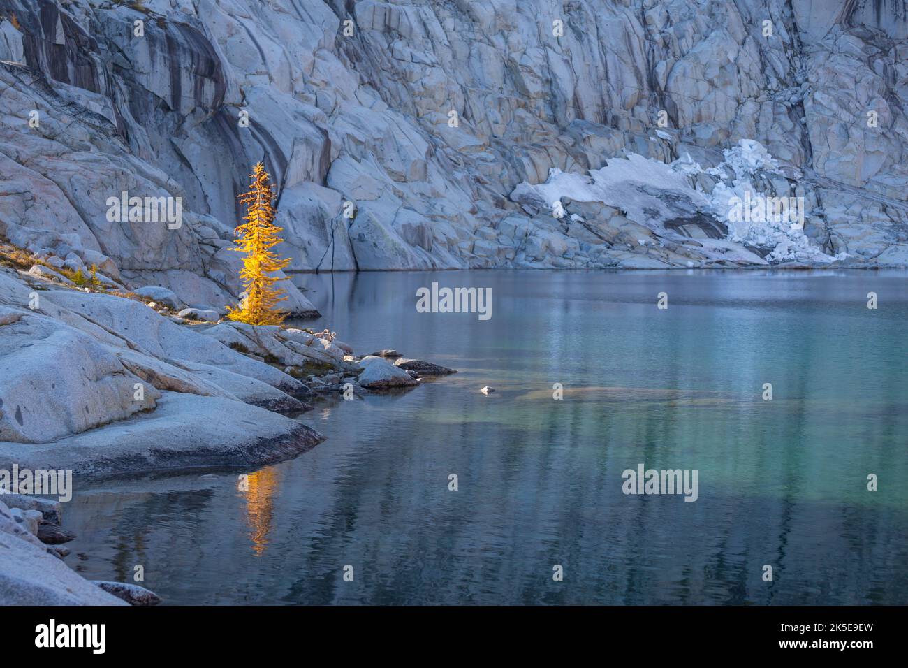 Beautiful Alpine lakes wilderness area in Washington, USA Stock Photo ...