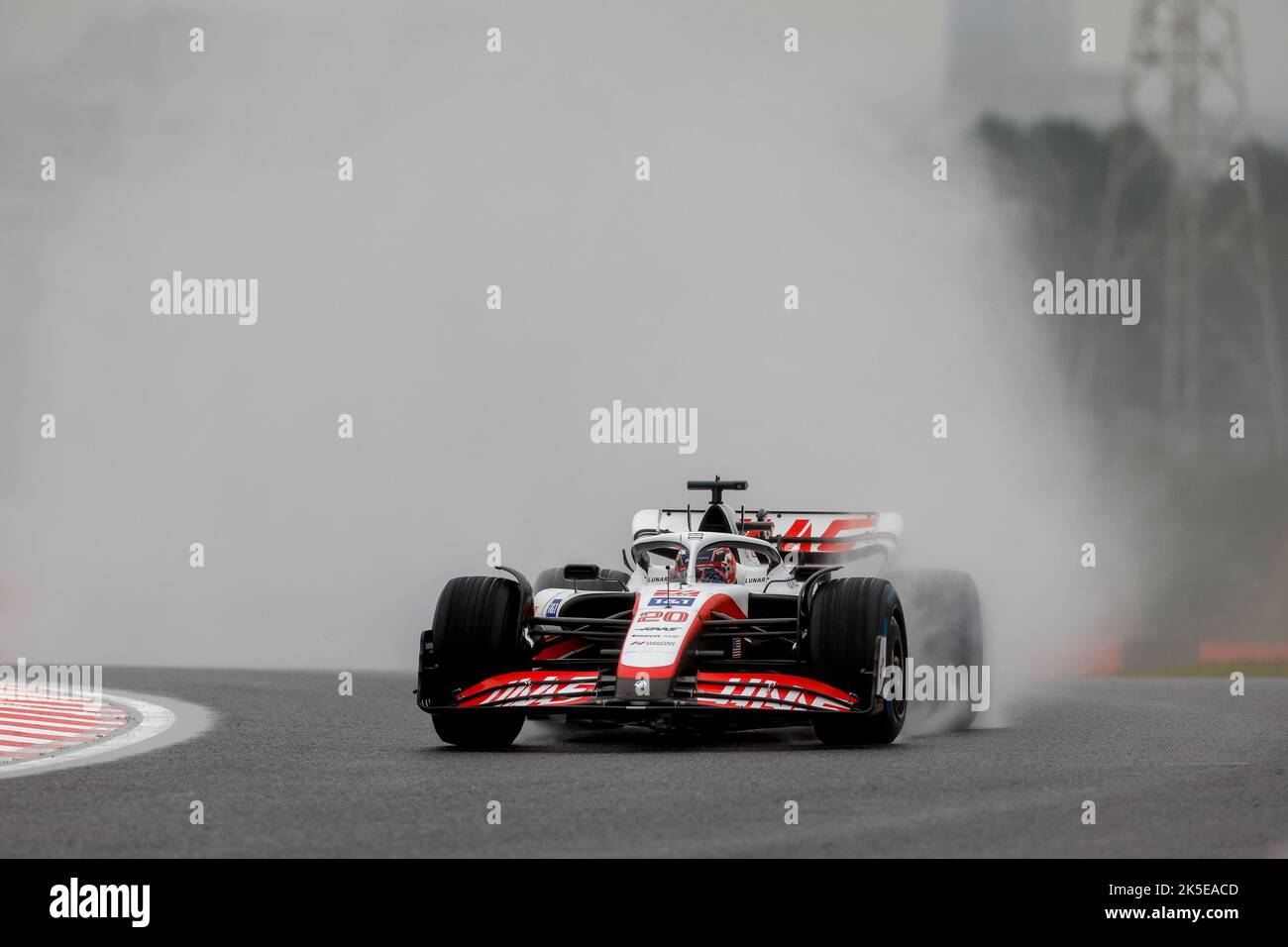 Suzuka, Japan. 07th Oct, 2022. 20 MAGNUSSEN Kevin (den), Haas F1 Team ...