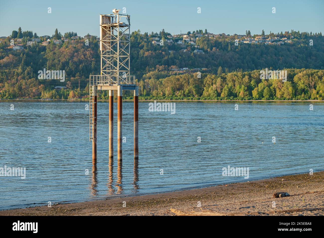 Navigation tower with lights and siren on the Columbia River in Oregon ...
