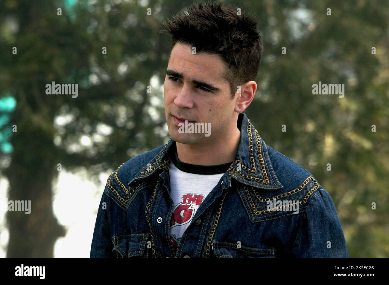 COLIN FARRELL, A HOME AT THE END OF THE WORLD, 2004 Stock Photo - Alamy