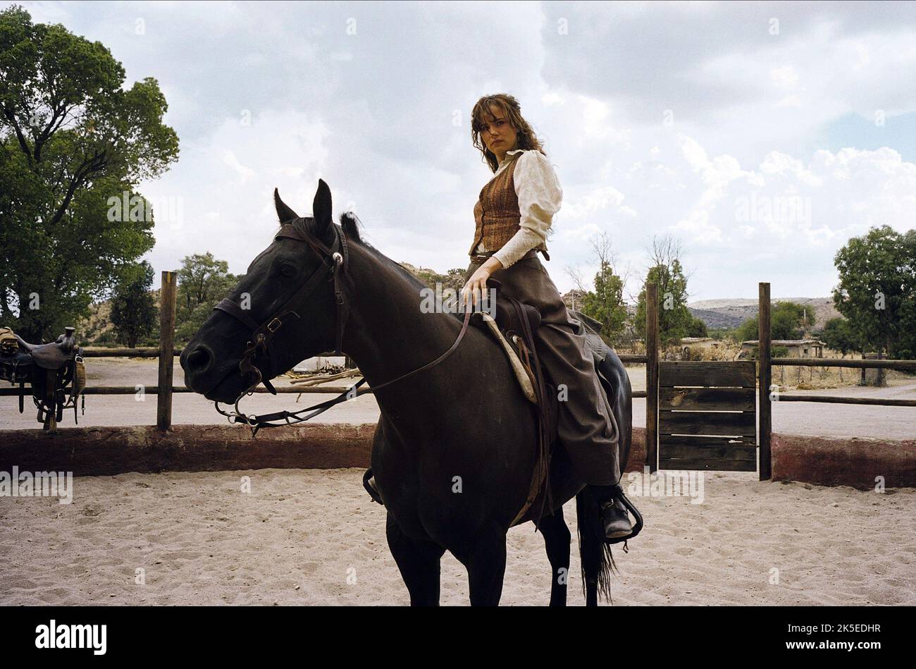 Juliette lewis on horse hi-res stock photography and images - Alamy
