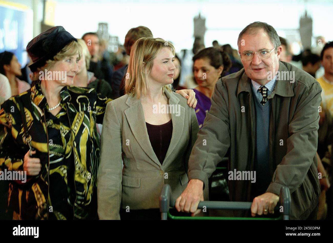 GEMMA JONES, RENEE ZELLWEGER, JIM BROADBENT, BRIDGET JONES: THE EDGE OF ...