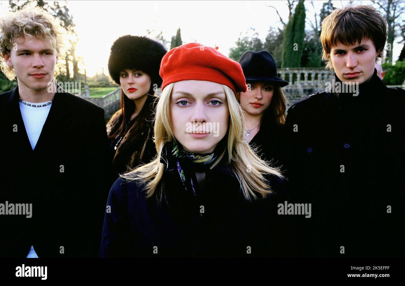 JOSEPH BEATTIE, AMBER SAINSBURY, CHRISTINA COLE, ZOE TAPPER, JAMIE DAVIS, HEX : SEASON 1, 2004 ...
