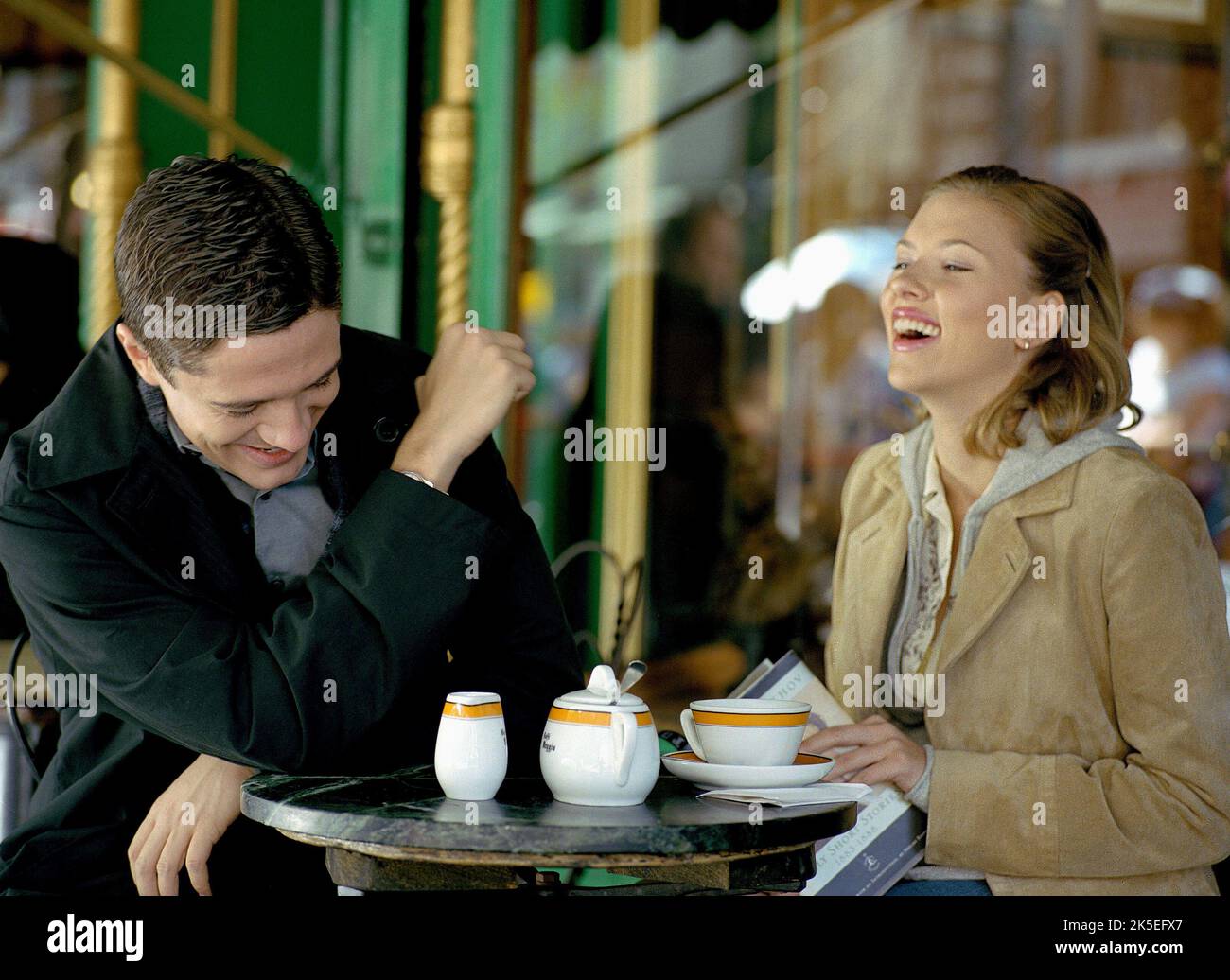 GRACE,JOHANSSON, IN GOOD COMPANY, 2004 Stock Photo - Alamy
