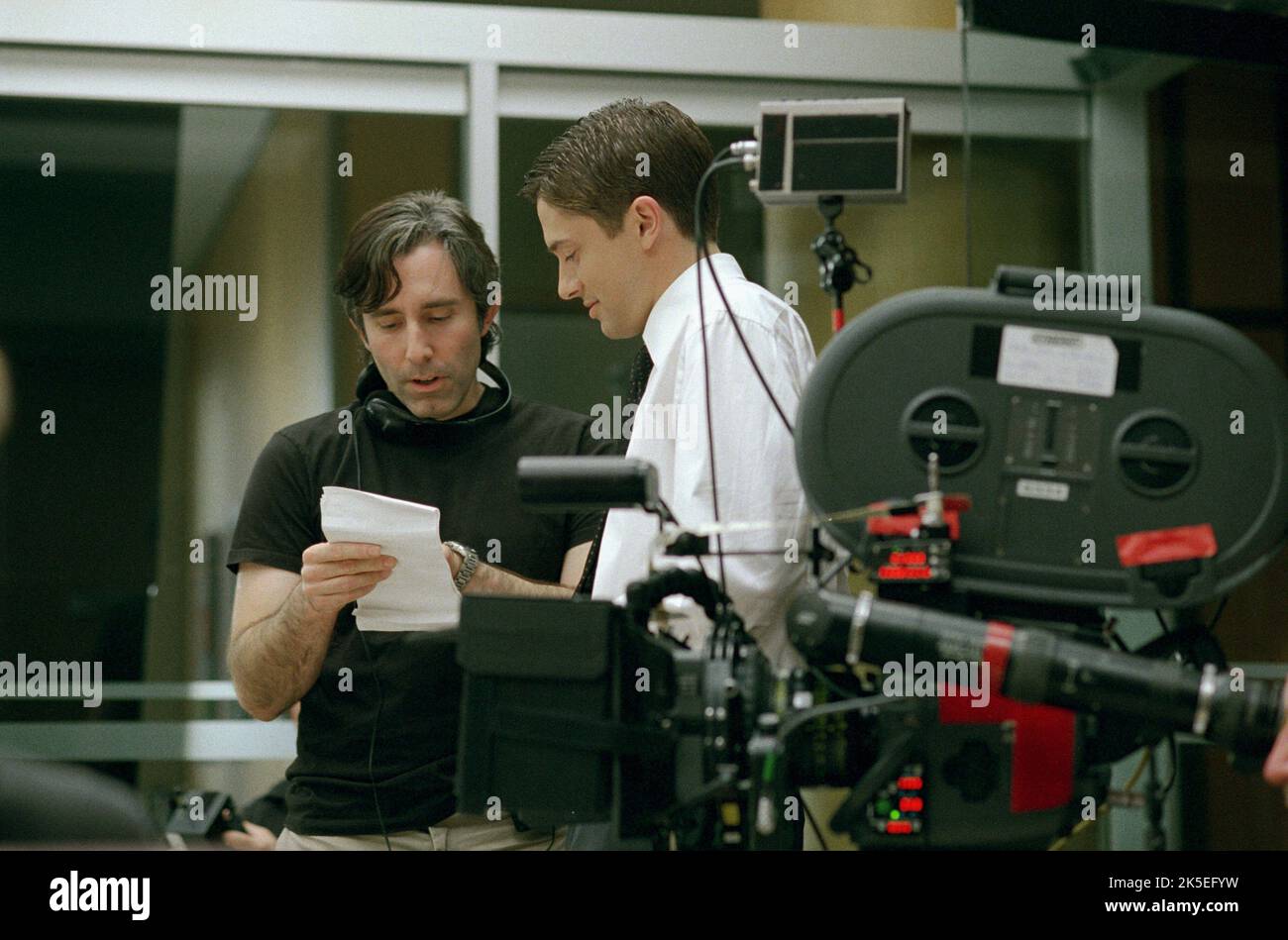 PAUL WEITZ, TOPHER GRACE, IN GOOD COMPANY, 2004 Stock Photo - Alamy