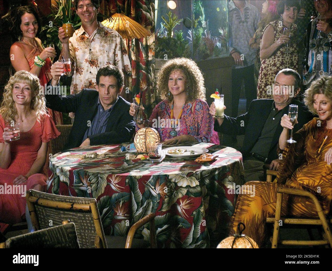 Robert de niro meet the fockers 2004 hi-res stock photography and ...