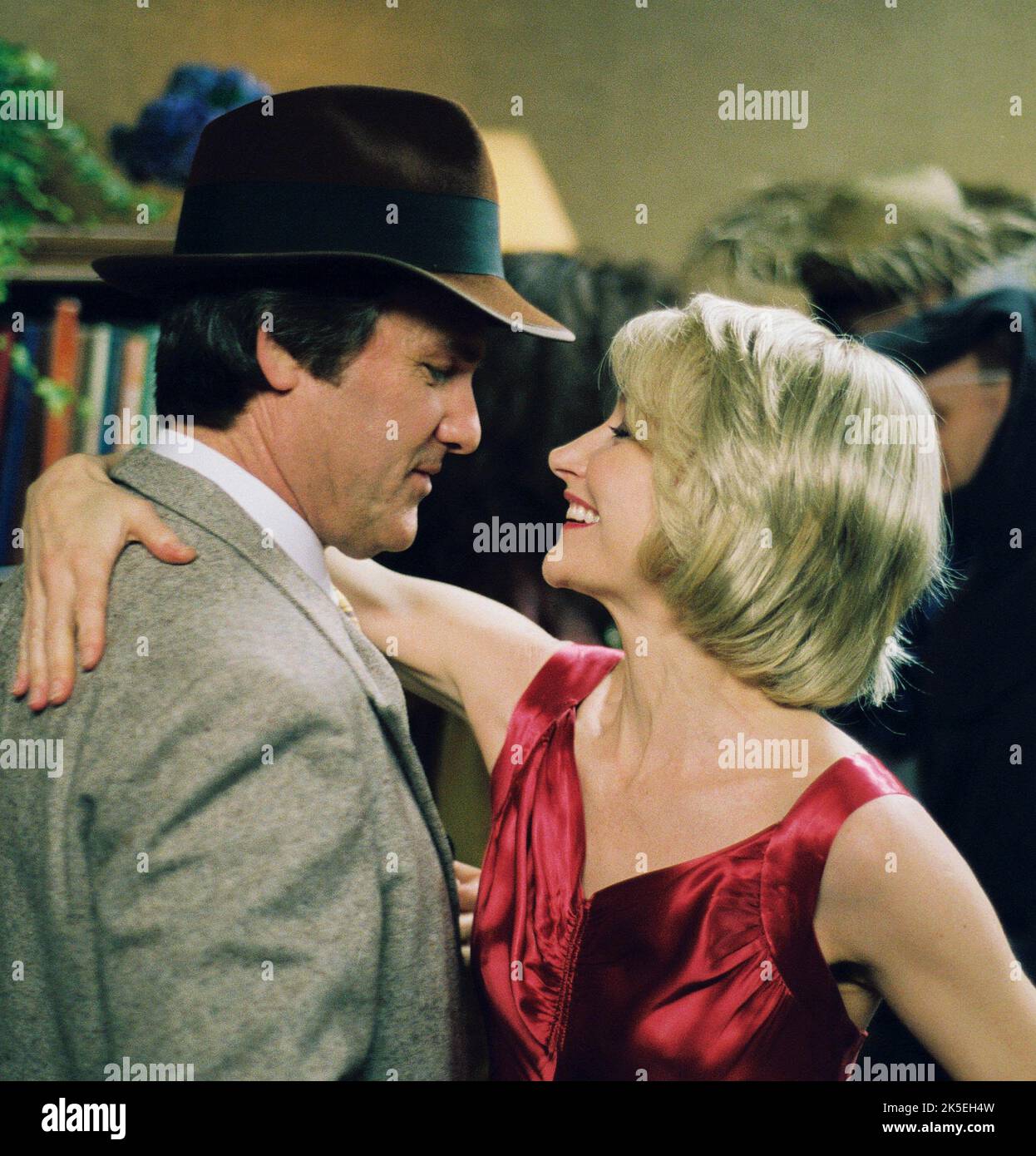 KURT RUSSELL, PATRICIA CLARKSON, MIRACLE, 2004 Stock Photo - Alamy