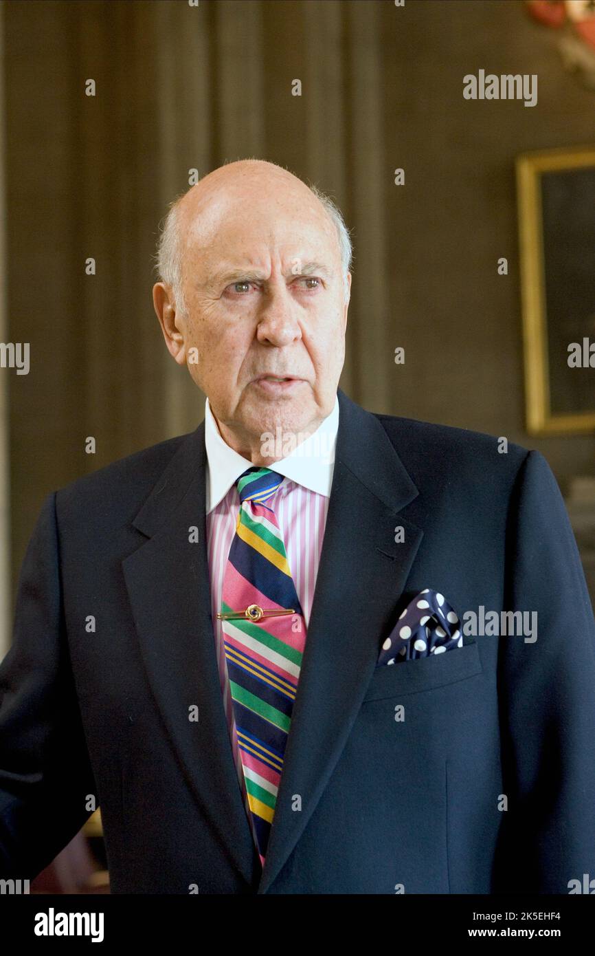 CARL REINER, OCEAN'S TWELVE, 2004 Stock Photo - Alamy
