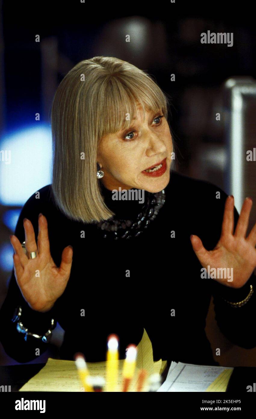 Helen mirren raising helen 2004 hi-res stock photography and images - Alamy