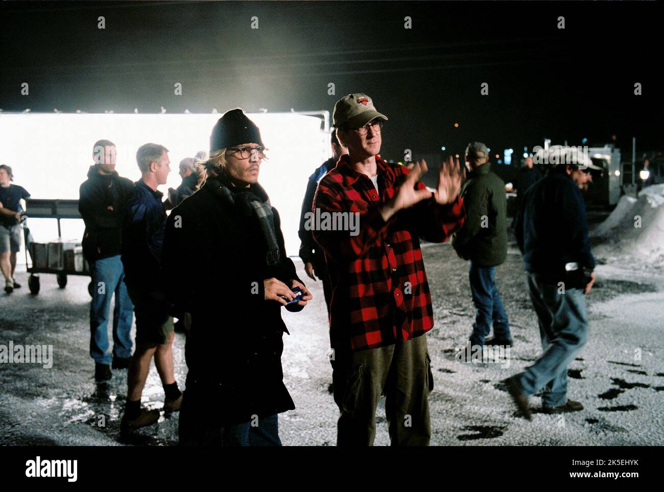 JOHNNY DEPP, DAVID KOEPP, SECRET WINDOW, 2004 Stock Photo - Alamy