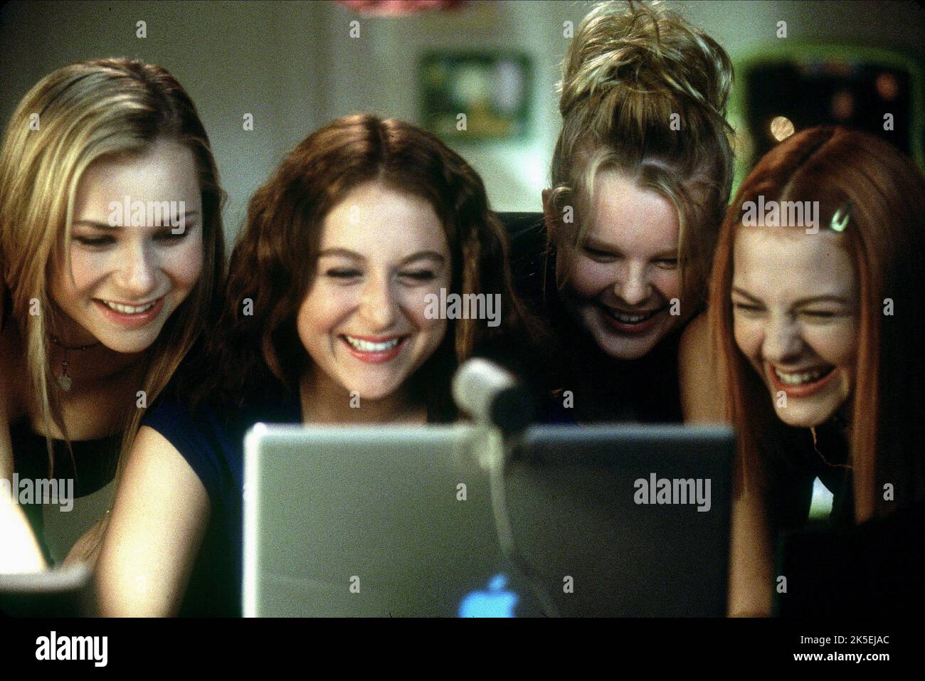 Sleepover 2004 scout taylor compton hi-res stock photography and images ...