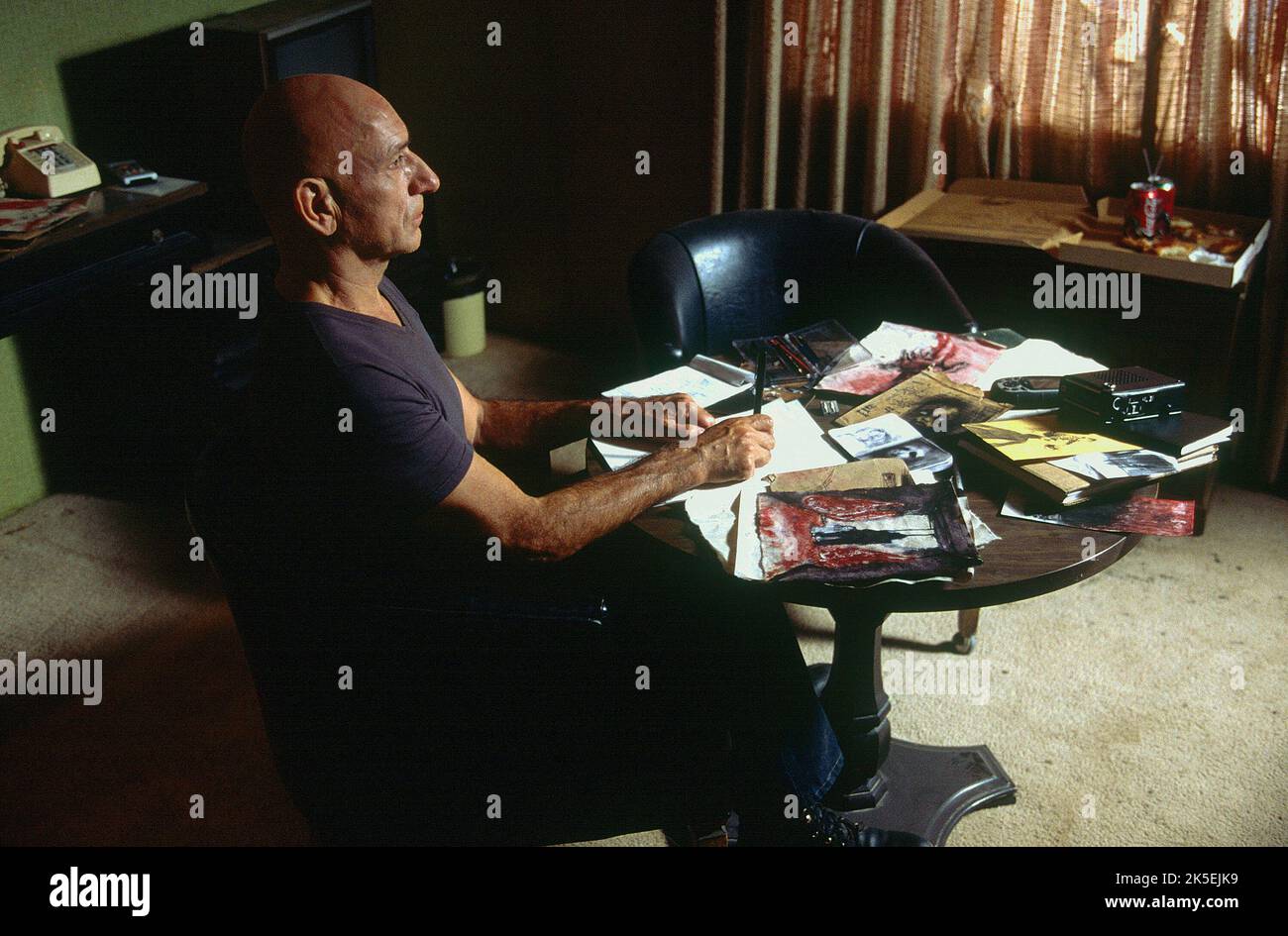 BEN KINGSLEY, SUSPECT ZERO, 2004 Stock Photo - Alamy