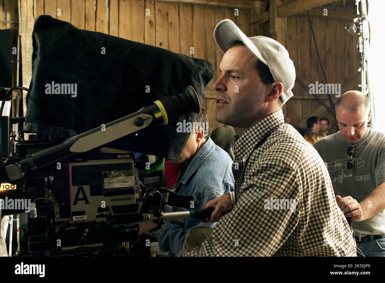 D.J. CARUSO, TAKING LIVES, 2004 Stock Photo - Alamy