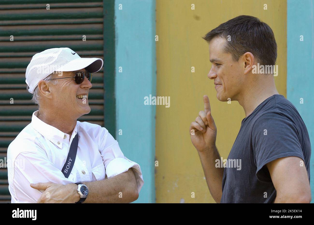 FRANK MARSHALL, MATT DAMON, THE BOURNE SUPREMACY, 2004 Stock Photo - Alamy