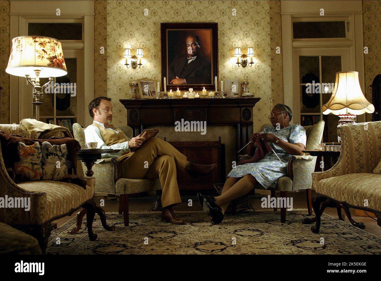 TOM HANKS, IRMA P. HALL, THE LADYKILLERS, 2004 Stock Photo - Alamy