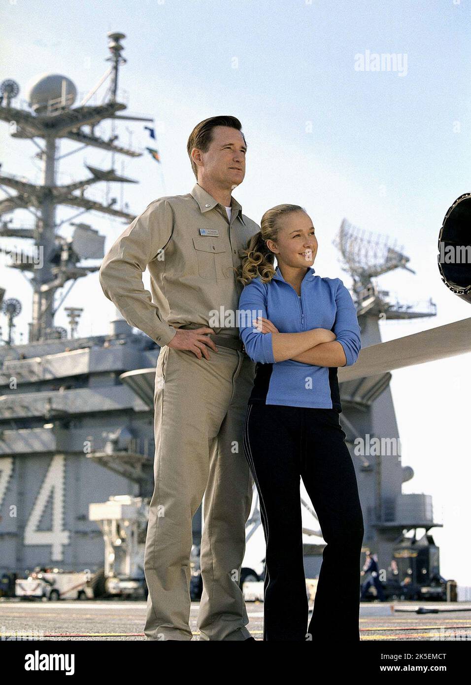 BILL PULLMAN, HAYDEN PANETTIERE, TIGER CRUISE, 2004 Stock Photo - Alamy