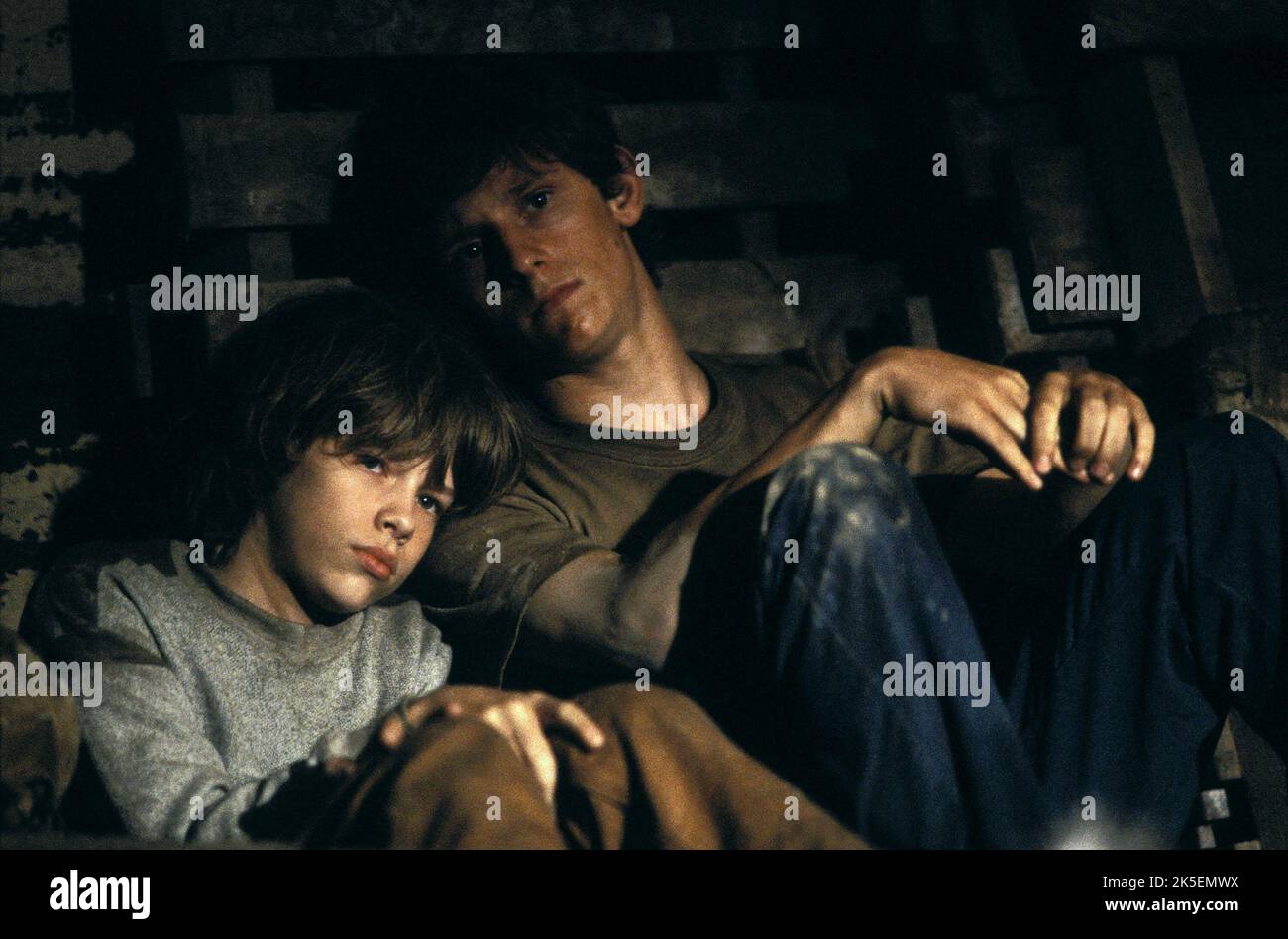 DEVON ALAN, JAMIE BELL, UNDERTOW, 2004 Stock Photo - Alamy