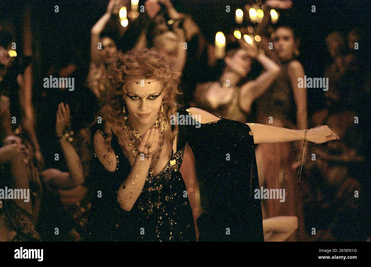 REESE WITHERSPOON, VANITY FAIR, 2004 Stock Photo - Alamy