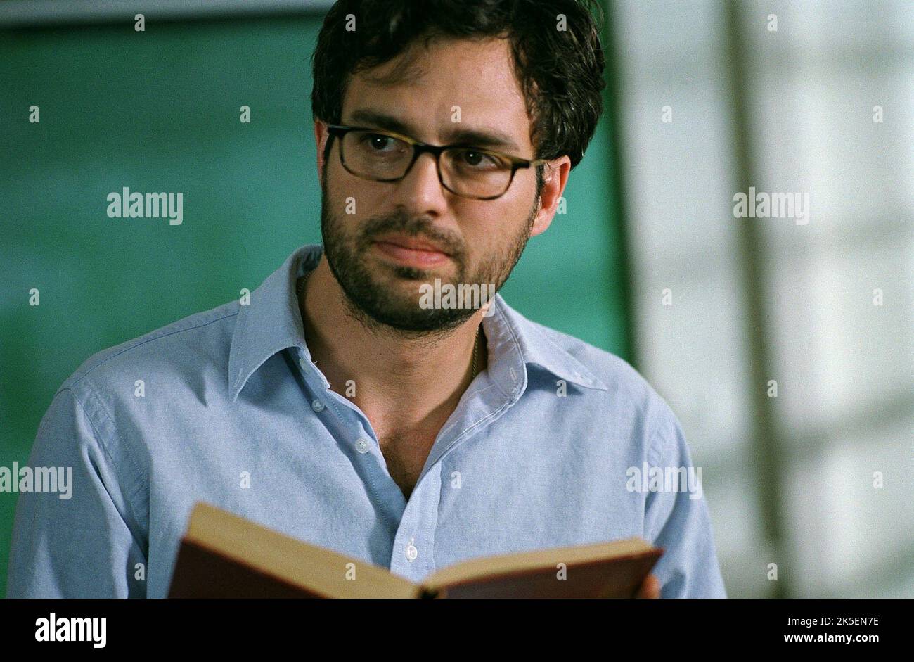 MARK RUFFALO, WE DON'T LIVE HERE ANYMORE, 2004 Stock Photo - Alamy