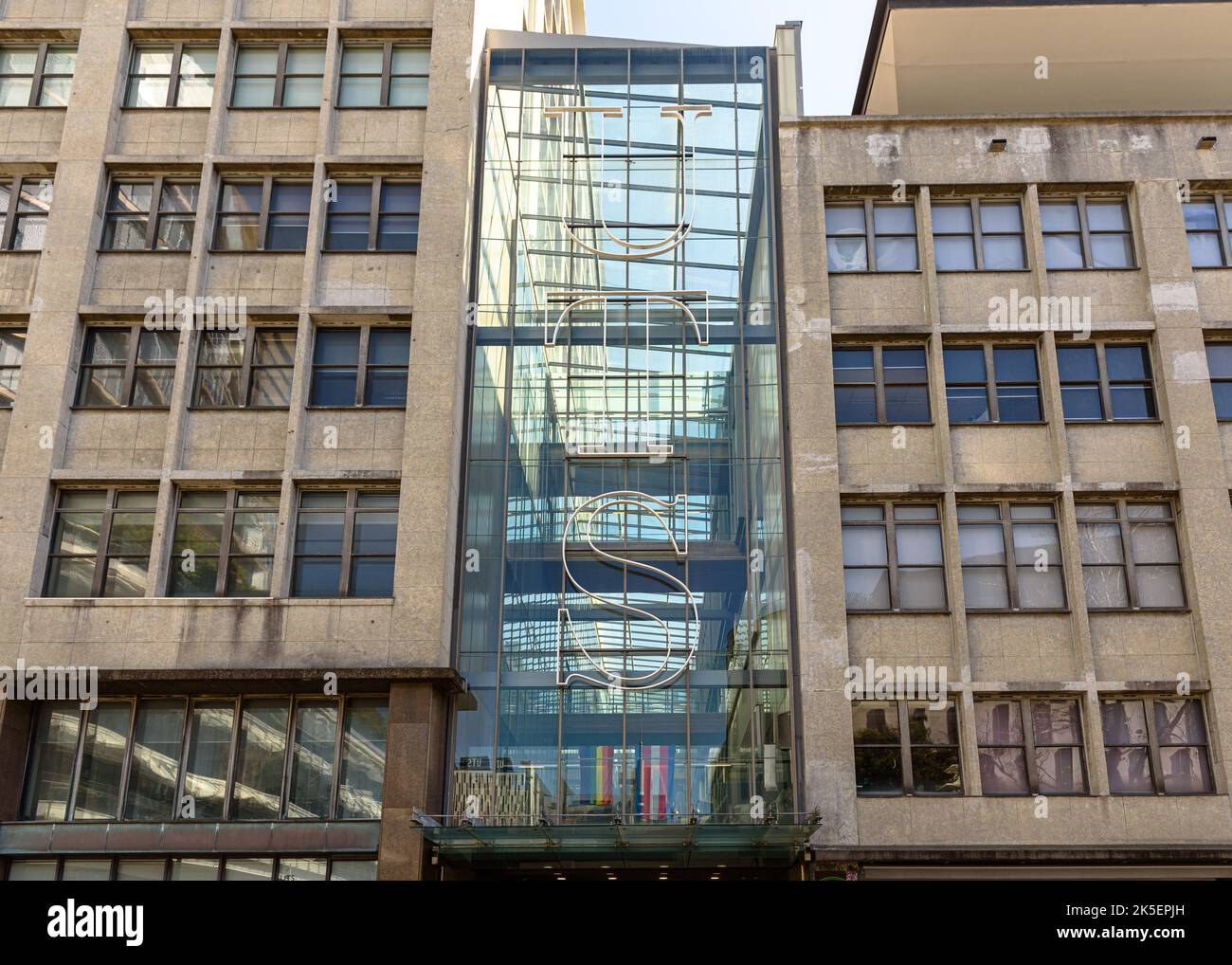 UTS Building 10, the old Fairfax Building at the University of ...