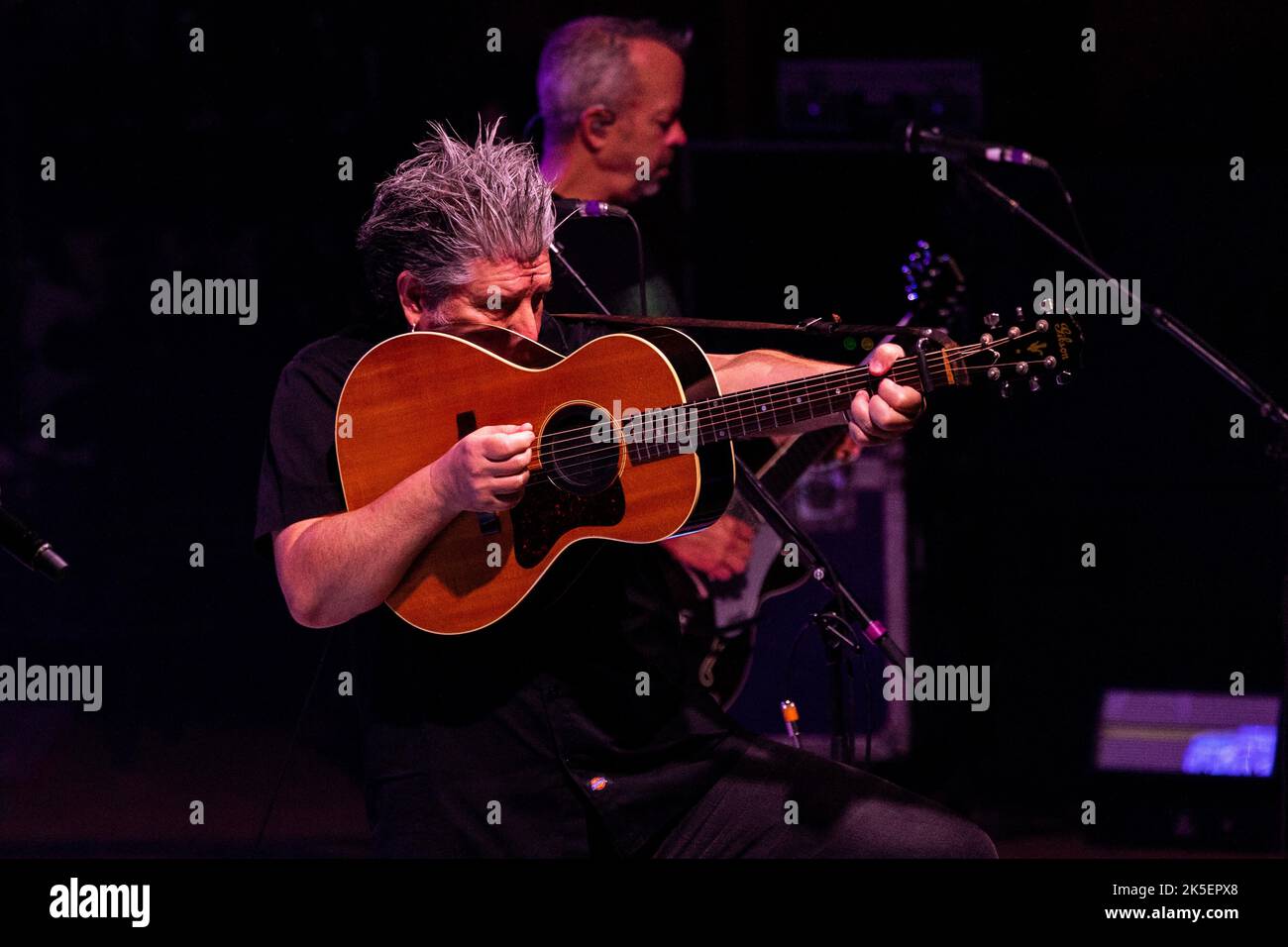 Counting crows milano hi-res stock photography and images - Alamy