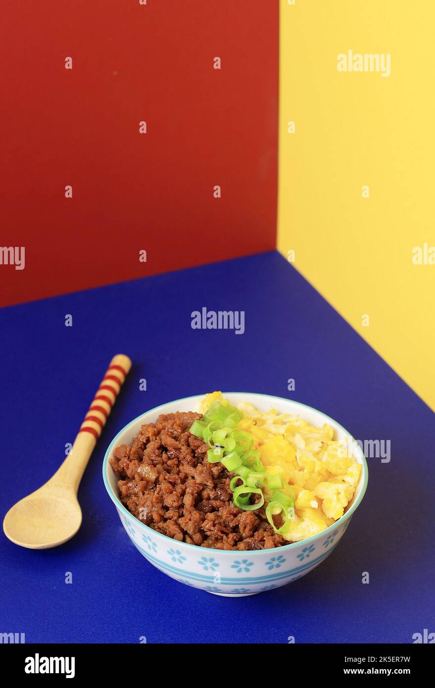 Tori Soboro Rice Bowl, Japanese Rice Bowl with Scrambled Egg and Minced ...