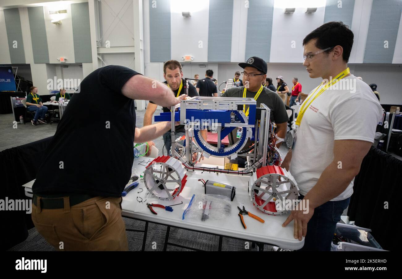 Team members from Sonoma State University in California prepare their ...
