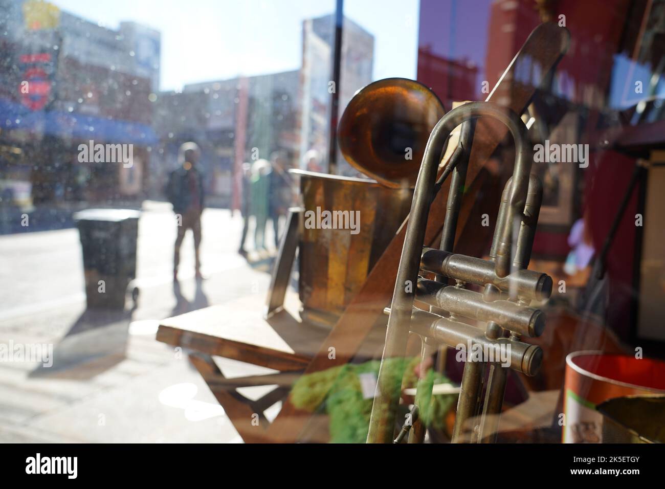 Trombone instrument hi-res stock photography and images - Alamy