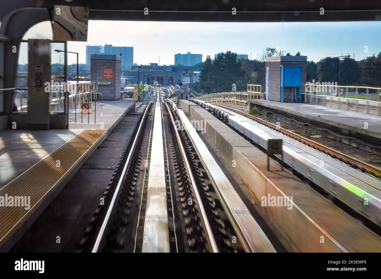 Scarborough and train hi-res stock photography and images - Alamy