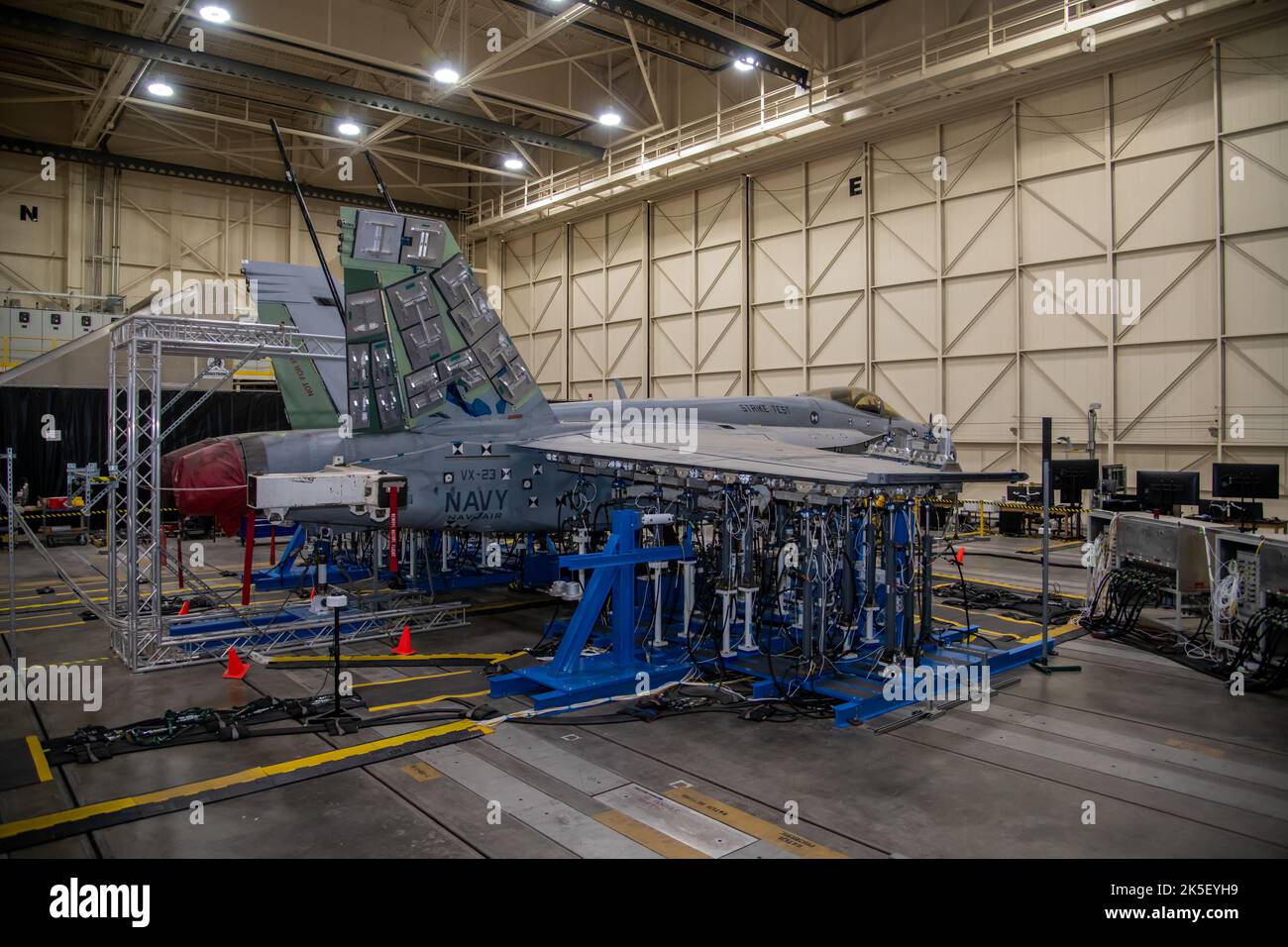 This rear view of the right wing load hardware shows the setup for ...