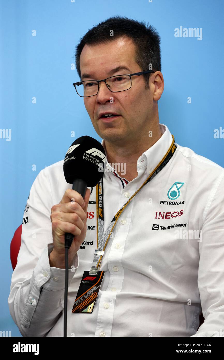 Mercedes amg f1 technical director hi-res stock photography and images ...