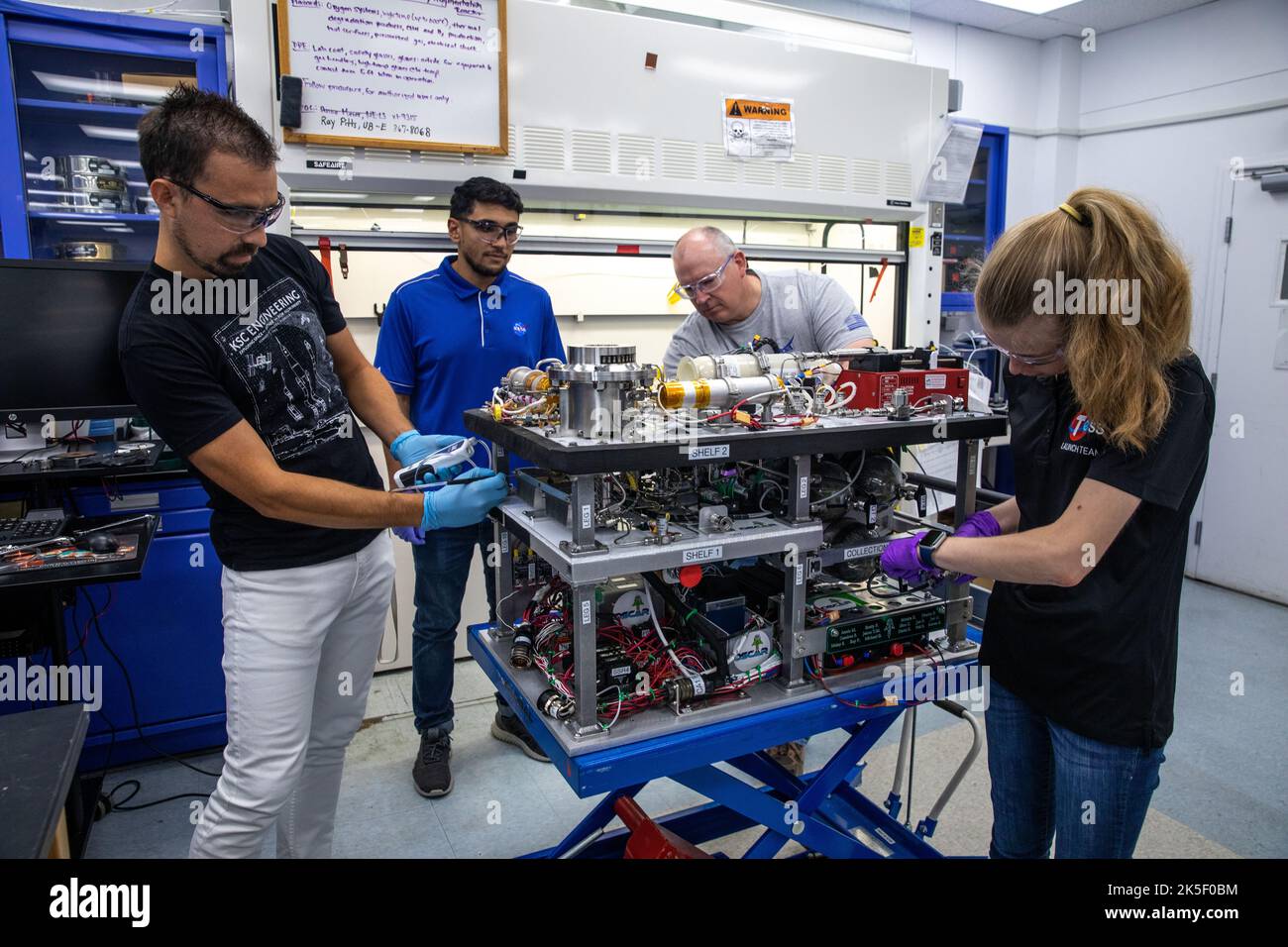 Waste lab project hi-res stock photography and images - Alamy