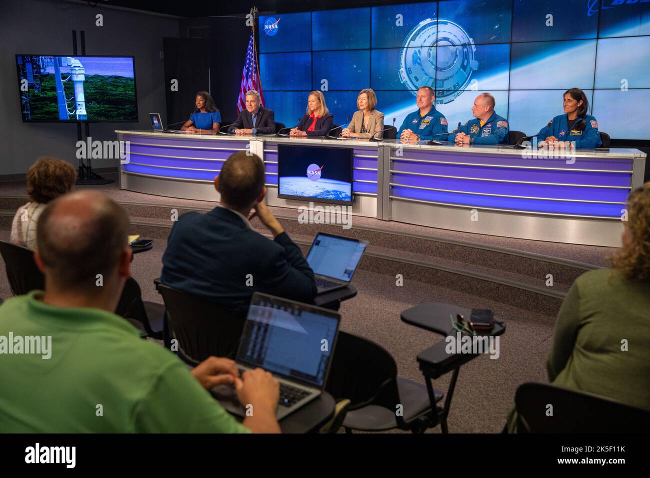 NASA officials take questions from members of the media in the Kennedy ...