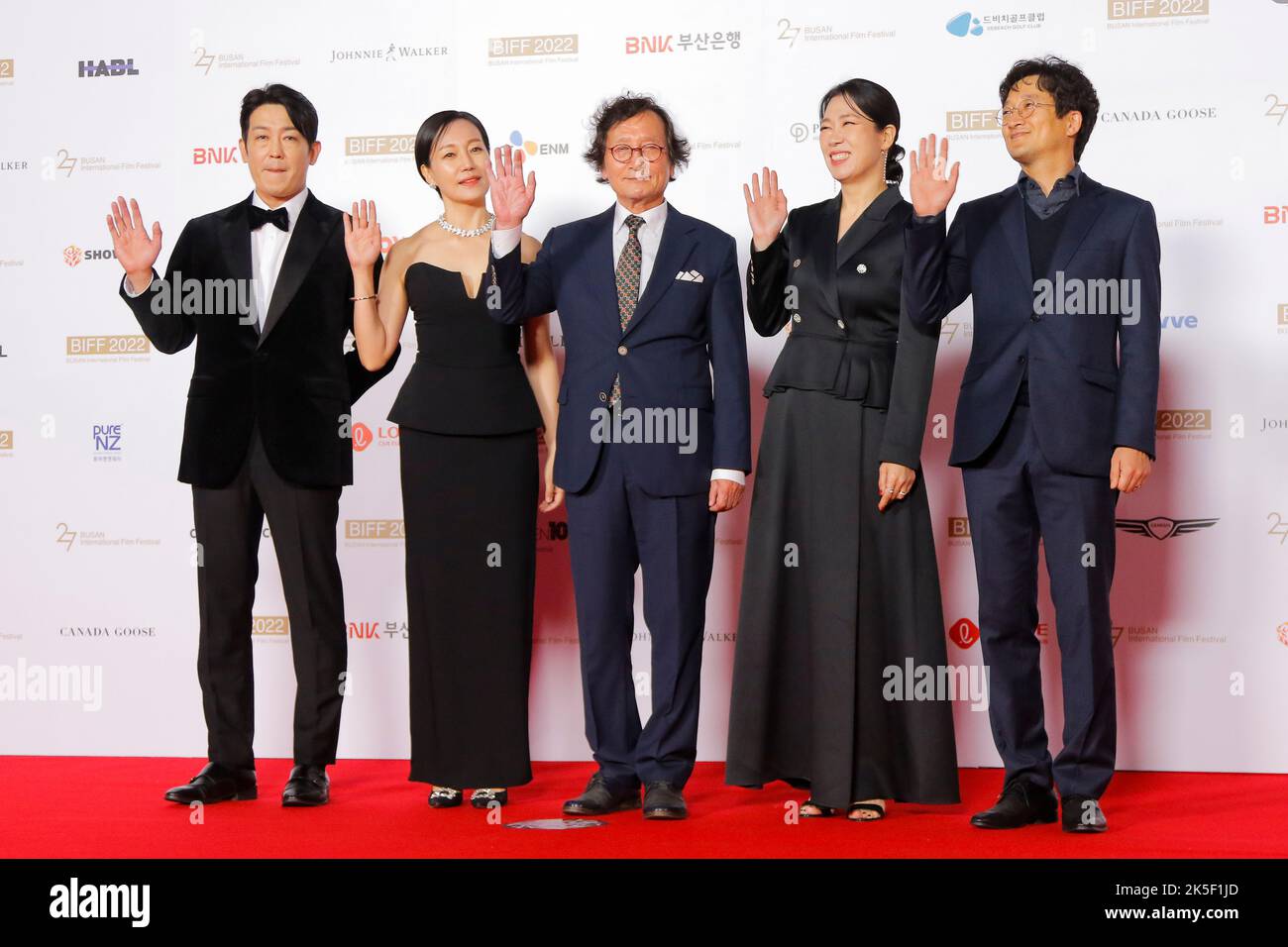 Oct 5, 2022-Busan, South Korea-(from left) Heo Sung Tae, jin Kyung ...
