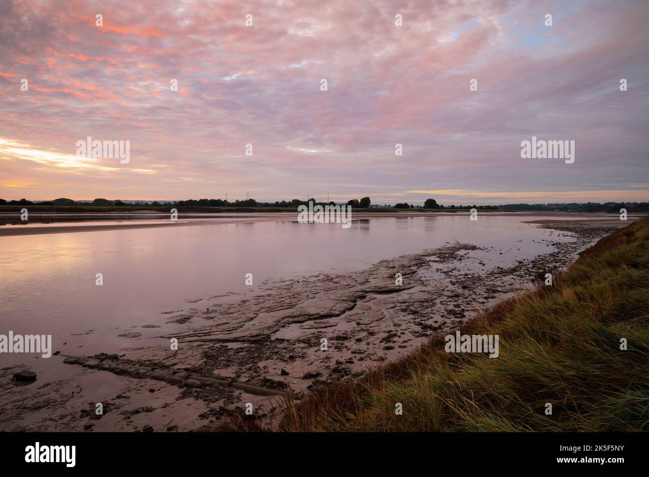 View along the river Severn from Newnham towards Bullo Pill Stock Photo ...