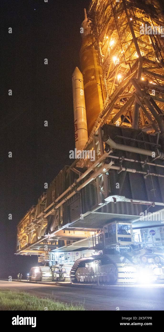 NASA’s Space Launch System (SLS) rocket with the Orion spacecraft ...