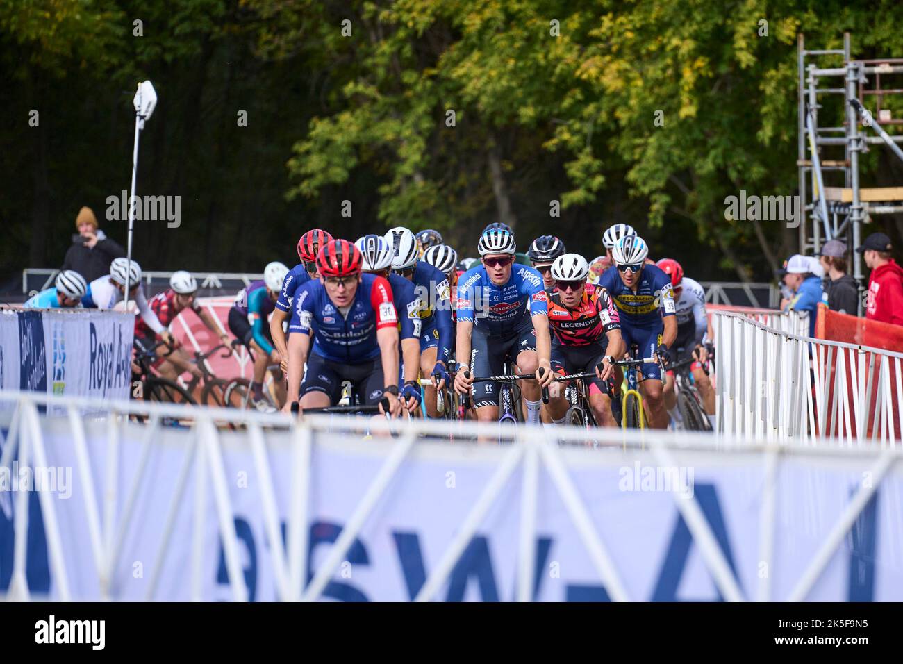 Cxc cross hi-res stock photography and images - Alamy