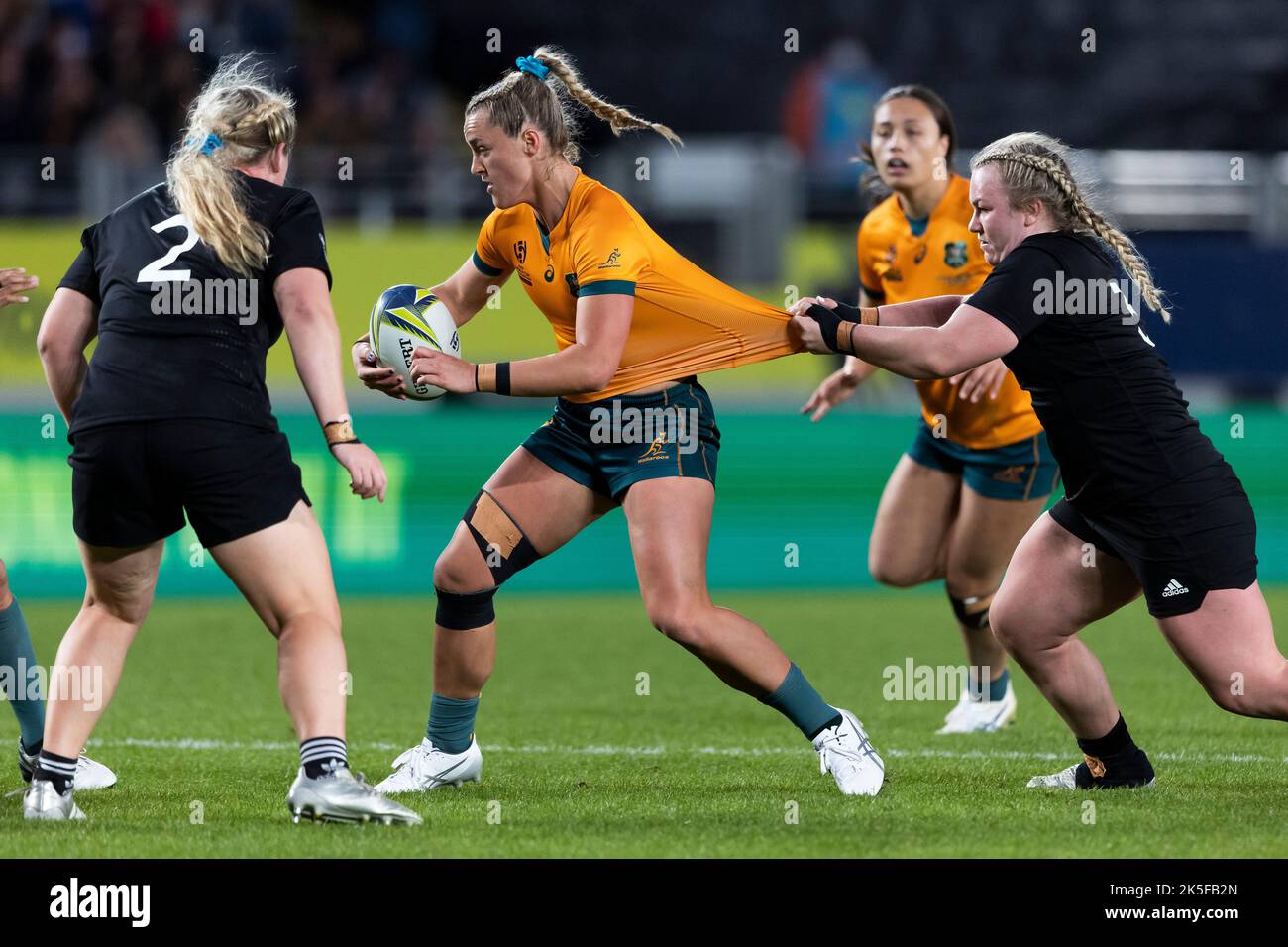 Arabella mckenzie hi-res stock photography and images - Alamy