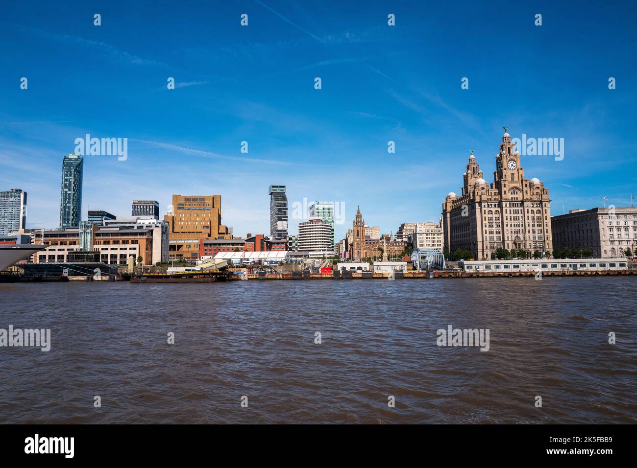 Liverpool maritime museum titanic hi-res stock photography and images ...