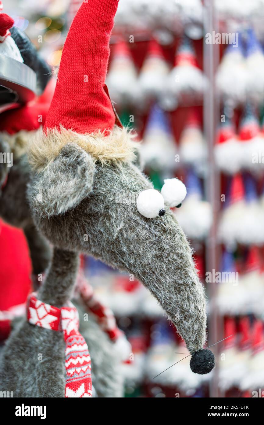 Christmas Ratty Rat Profile Portrait Stock Photo - Alamy