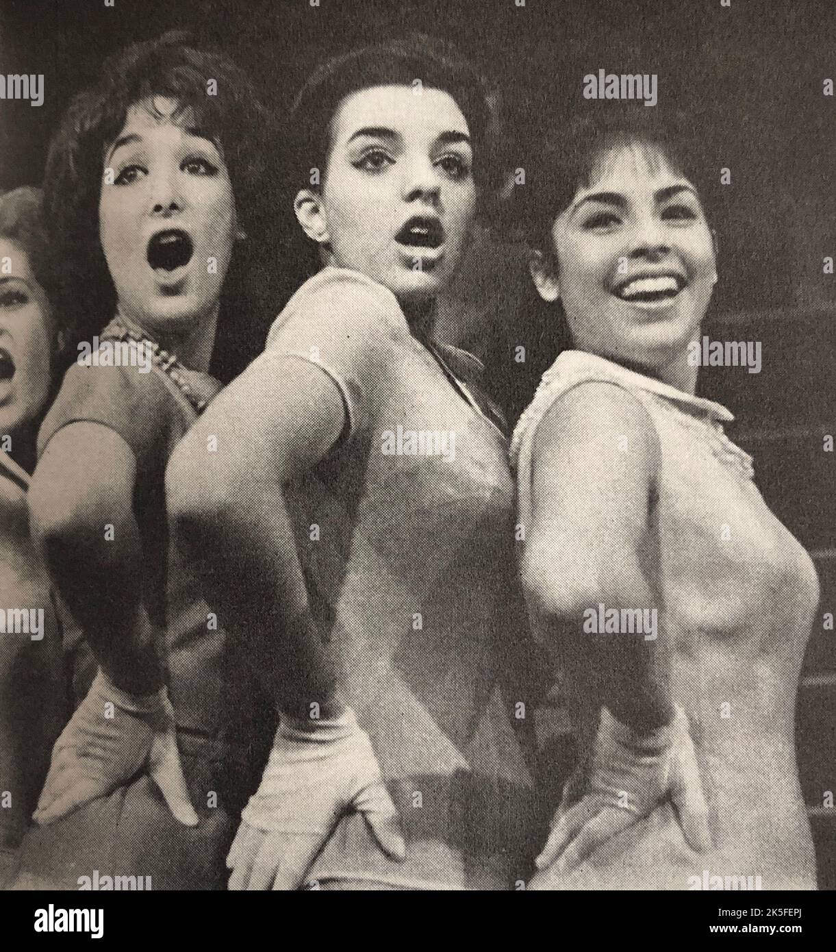 Best foot forward liza minnelli hi-res stock photography and images - Alamy