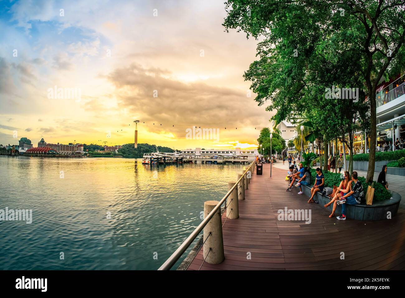 VivoCity shopping mall near Sentosa island, Singapore Stock Photo - Alamy