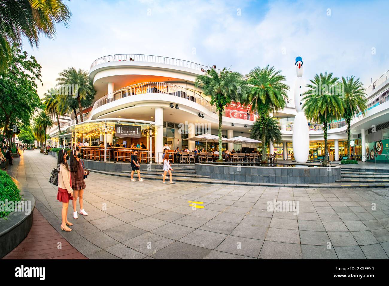 Singapore mono rail hi-res stock photography and images - Alamy