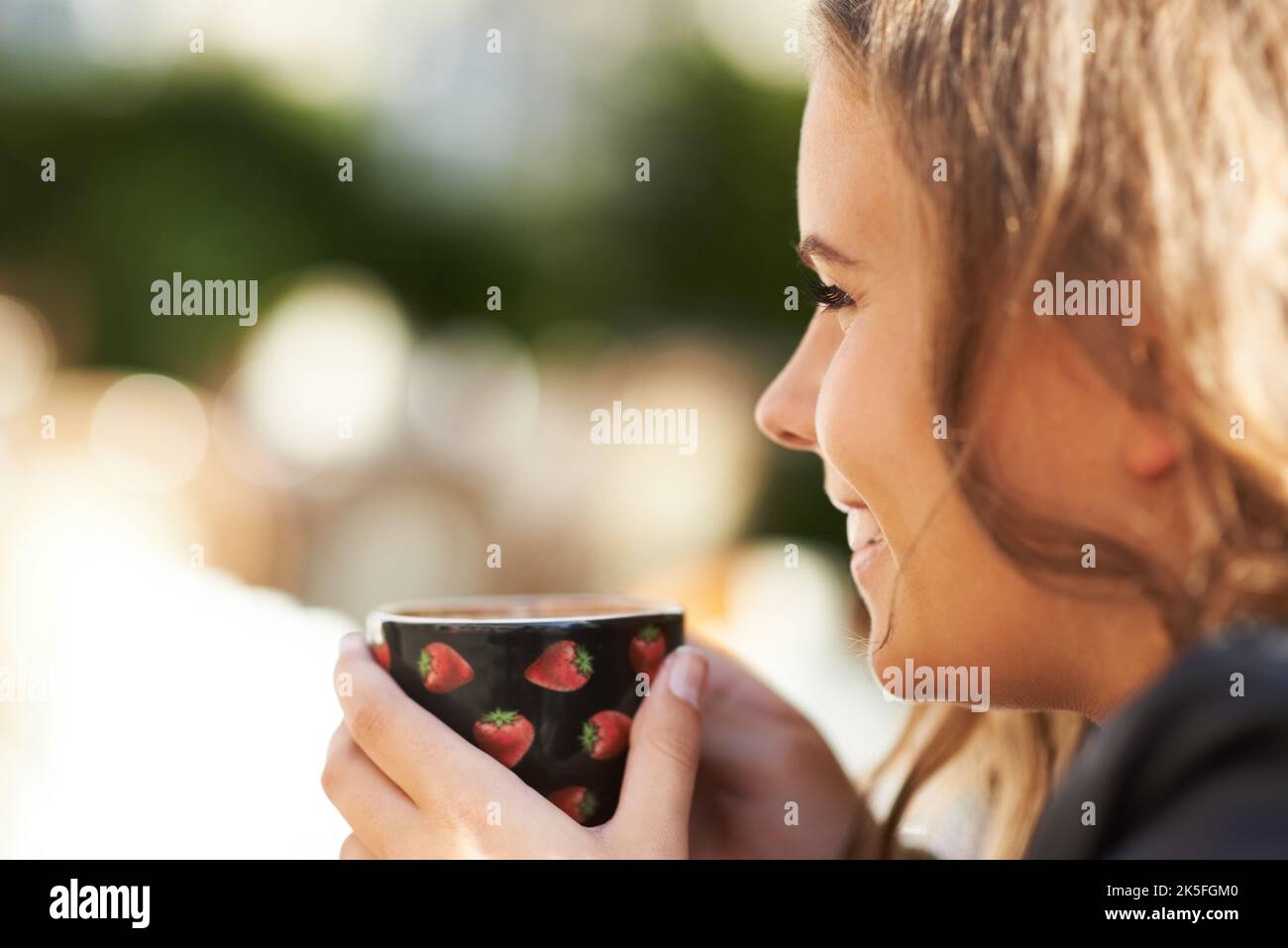 Caucasian teen sitting alone coffee hi-res stock photography and images ...