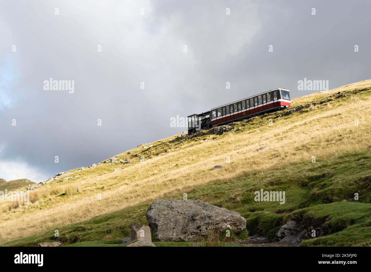 Snowdon Mountain railway, Snowdon / Yr Wyddfa, Eryri /Snowdonia ...