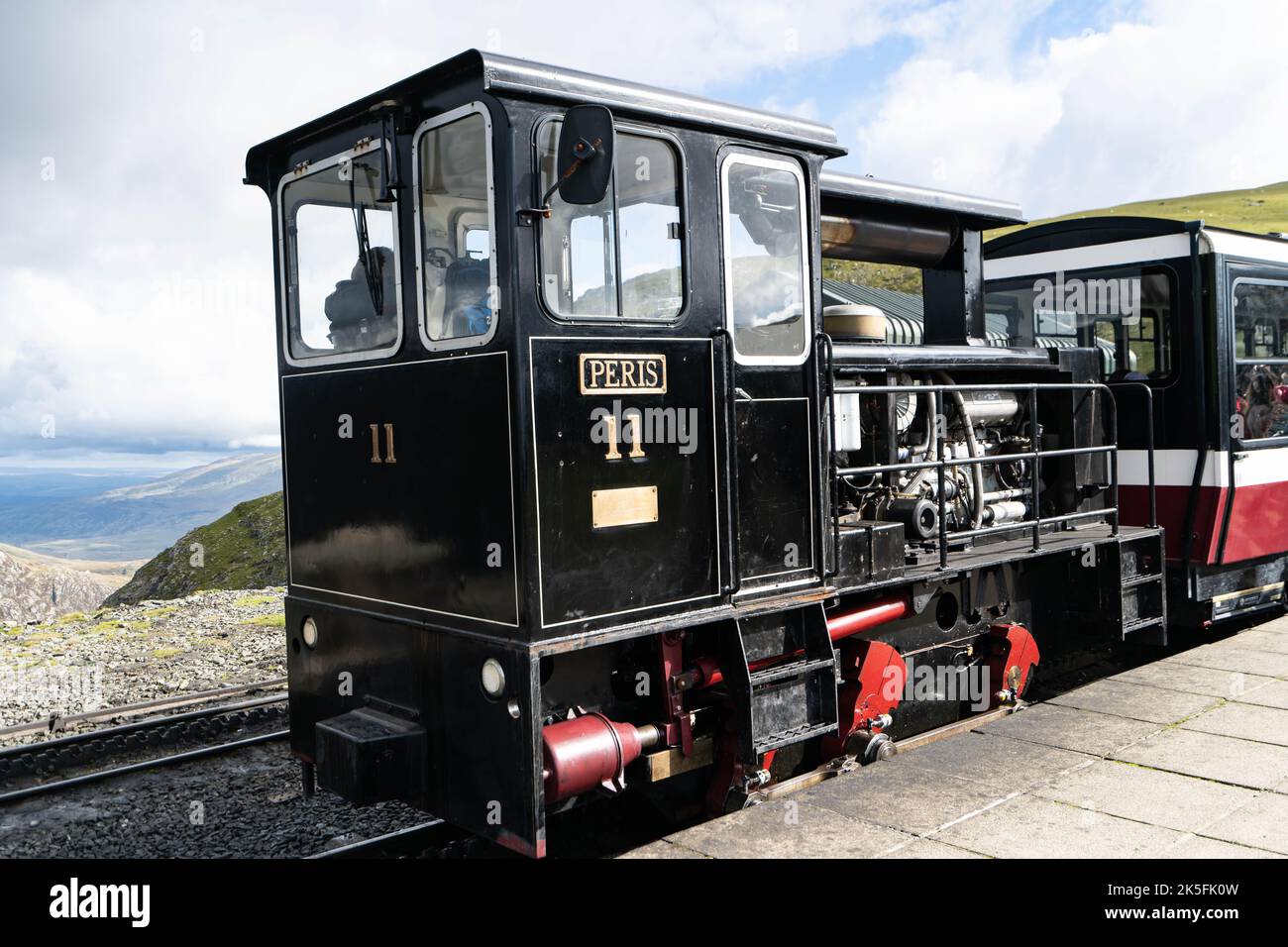 Snowdon Mountain railway, Snowdon / Yr Wyddfa, Eryri /Snowdonia ...