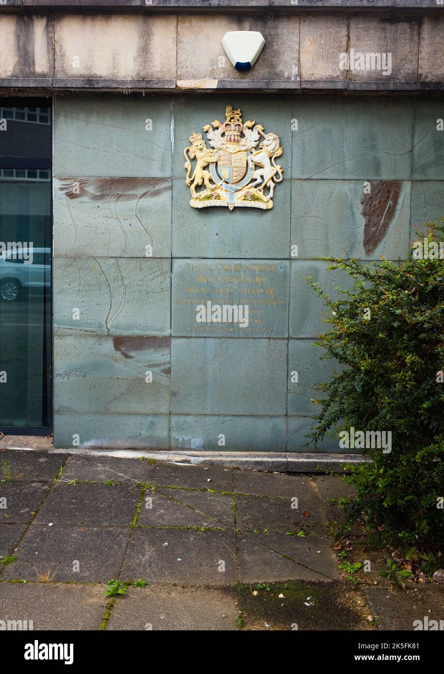 Shut courthouse hi-res stock photography and images - Alamy